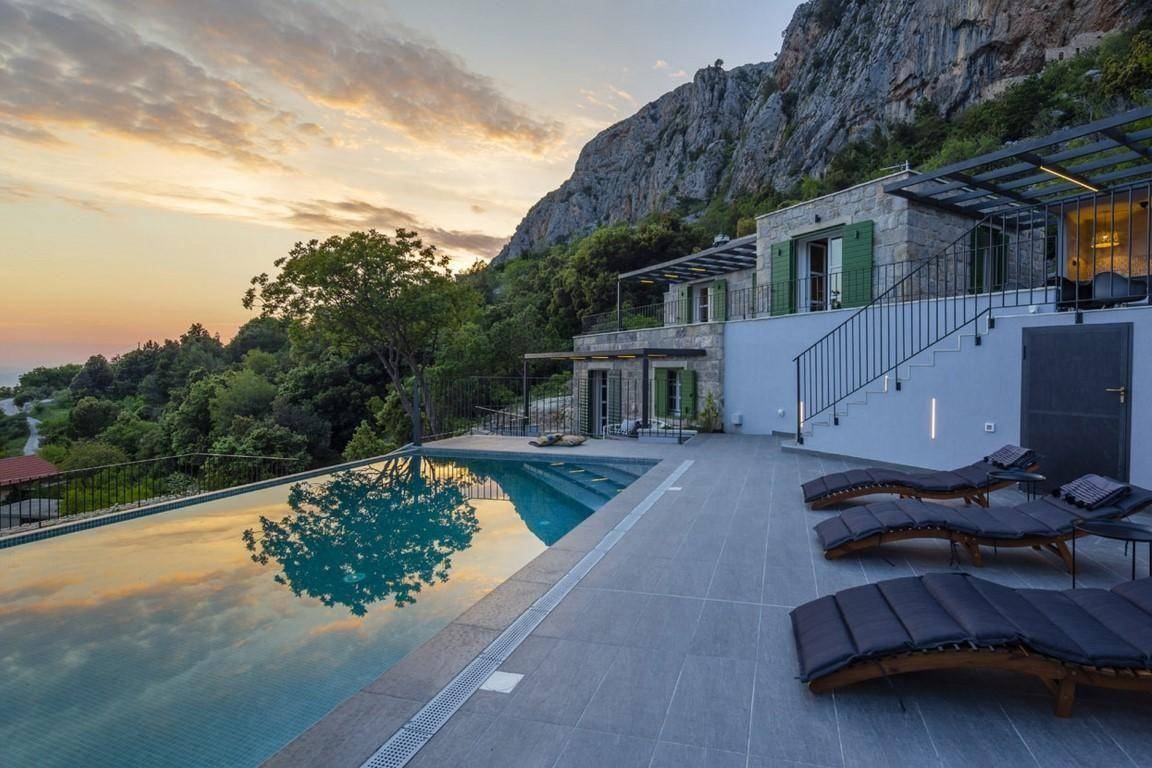 160 M² Ferienhaus ∙ 3 Schlafzimmer ∙ 8 Gäste - Makarska