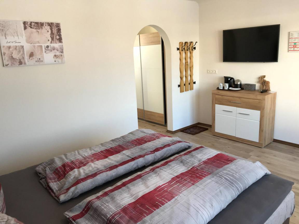 25 M² Hôtel ∙ 1 Chambre ∙ 2 Personnes - Bad Häring