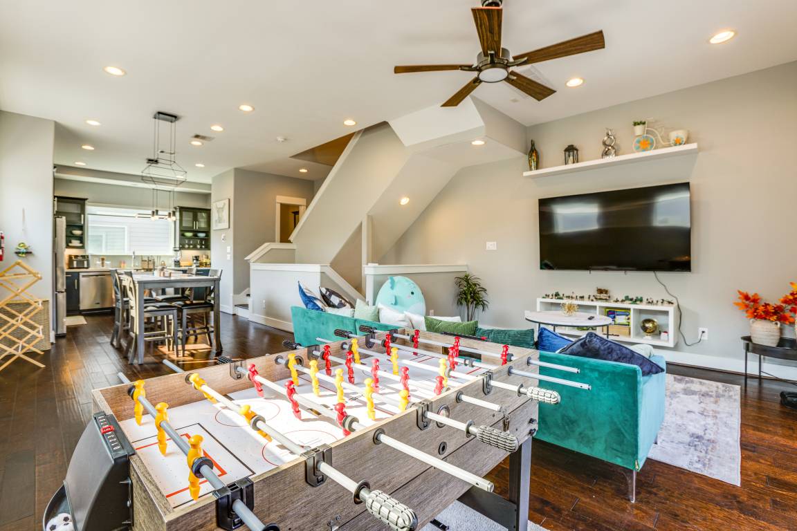 166 M² House ∙ 3 Bedrooms ∙ 8 Guests - Houston, TX