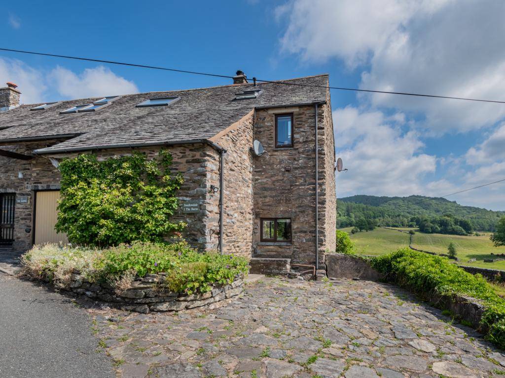 Cottage ∙ 2 Bedrooms ∙ 4 Guests - Newby Bridge