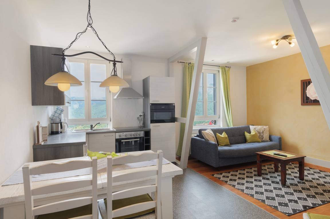 85 M² Ferienwohnung ∙ 2 Schlafzimmer ∙ 6 Gäste - Forbach, Deutschland