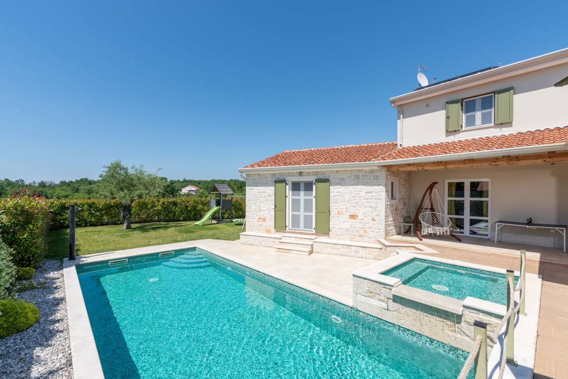 Apartment ∙ 4 Bedrooms ∙ 8 Guests - Motovun