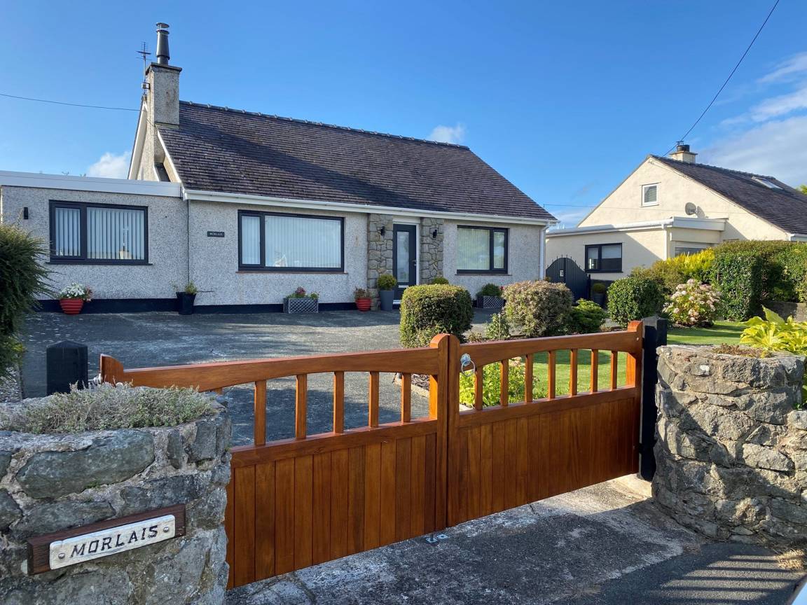 Cottage ∙ 2 Bedrooms ∙ 4 Guests - Anglesey