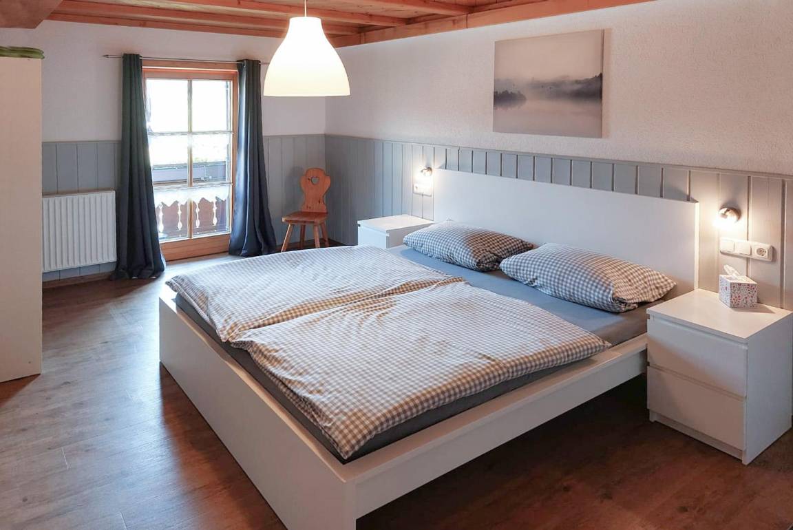 60 M² Ferienwohnung ∙ 2 Schlafzimmer ∙ 6 Gäste - Oberstaufen
