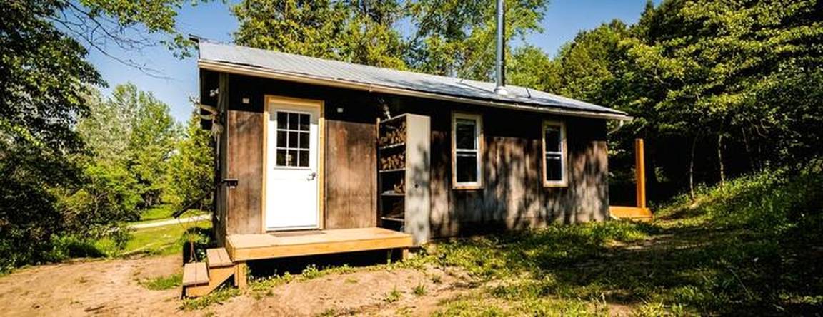 House ∙ 1 Bedroom ∙ 4 Guests - Port Perry