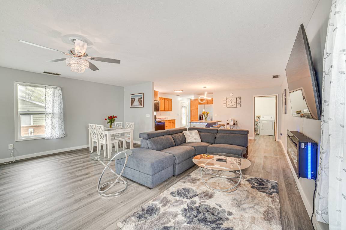 139 M² House ∙ 2 Bedrooms ∙ 4 Guests - Summer Camp Music Festival