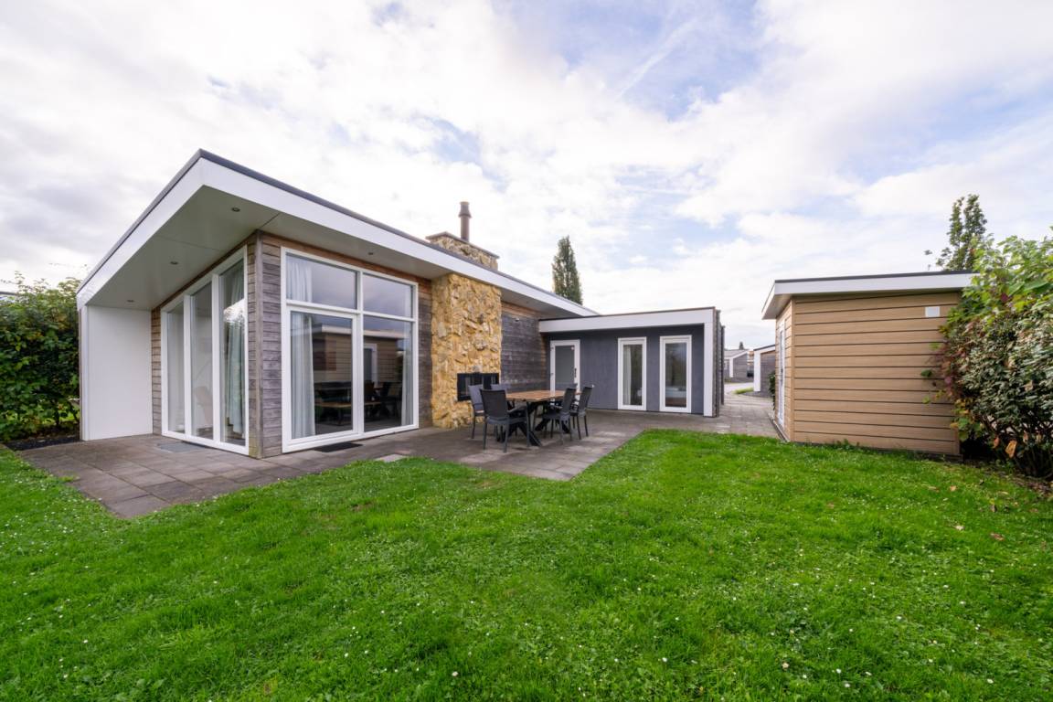 65 M² Huis ∙ 2 Slaapkamers ∙ 4 Gasten - Voeren
