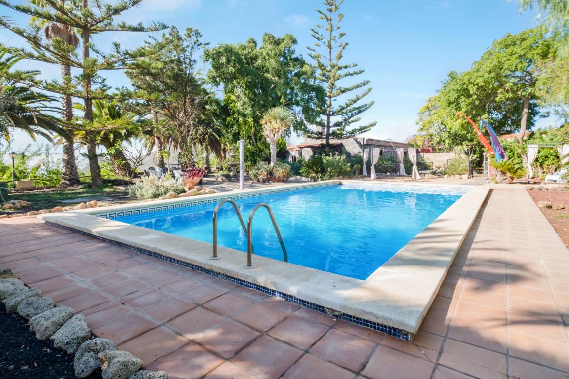 300 M² Casa De Campo ∙ 4 Habitaciones ∙ 10 Huéspedes - Tenerife