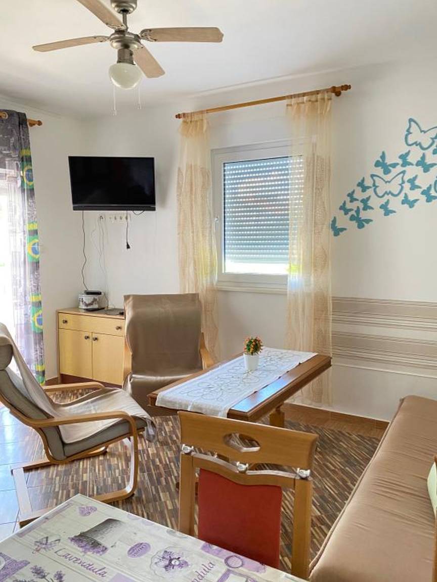 65 M² Ferienwohnung ∙ 2 Schlafzimmer ∙ 5 Gäste - Crikvenica