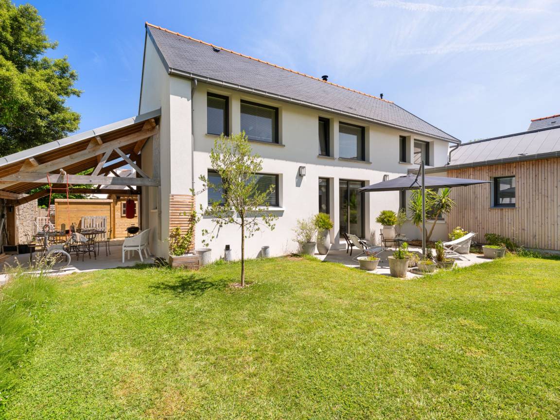 100 M² House ∙ 3 Bedrooms ∙ 8 Guests - Lancieux