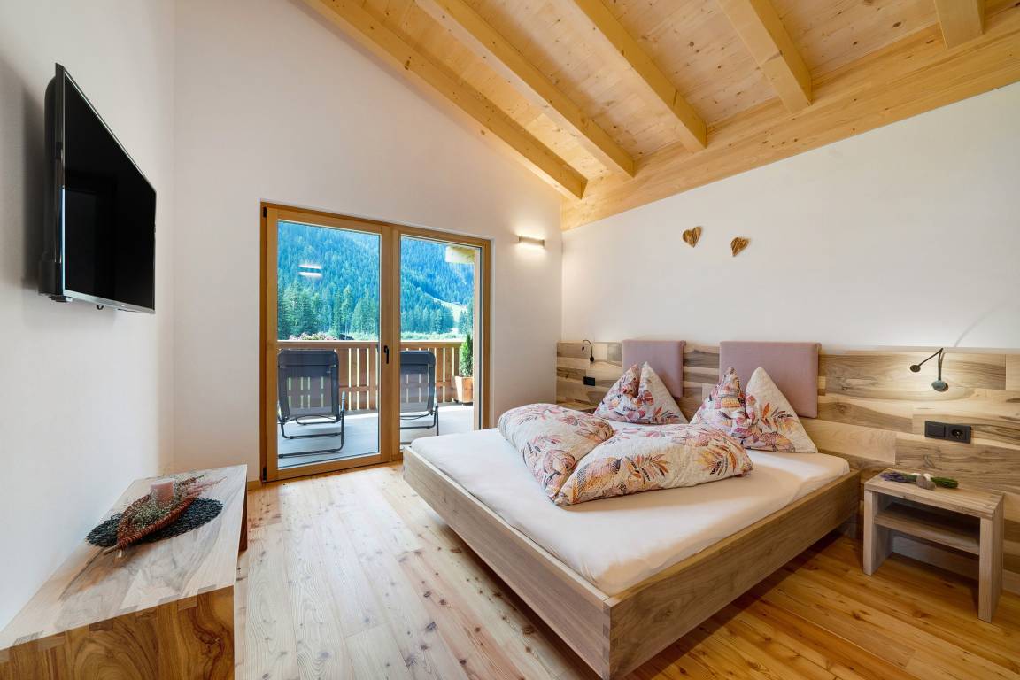 60 M² Ferienwohnung ∙ 2 Schlafzimmer ∙ 5 Gäste - Ulten