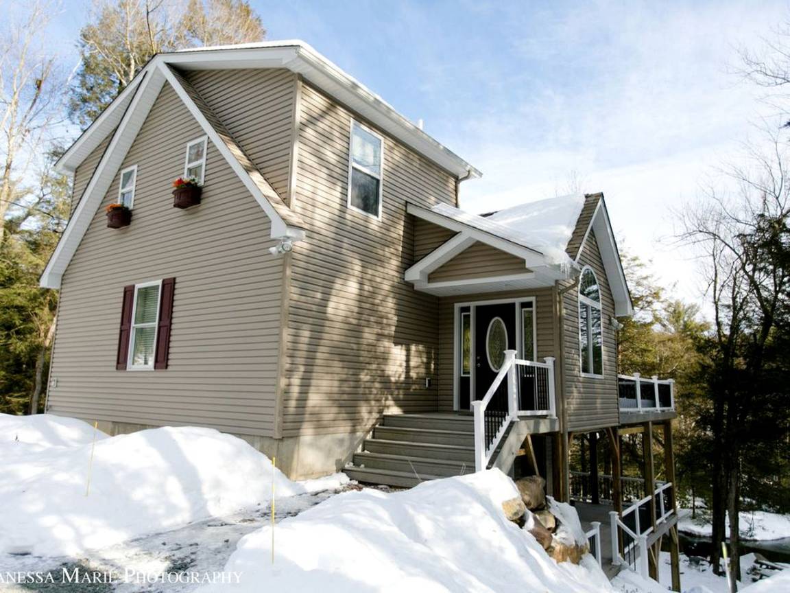 Lodge ∙ 3 Bedrooms ∙ 8 Guests - Jim Thorpe, PA