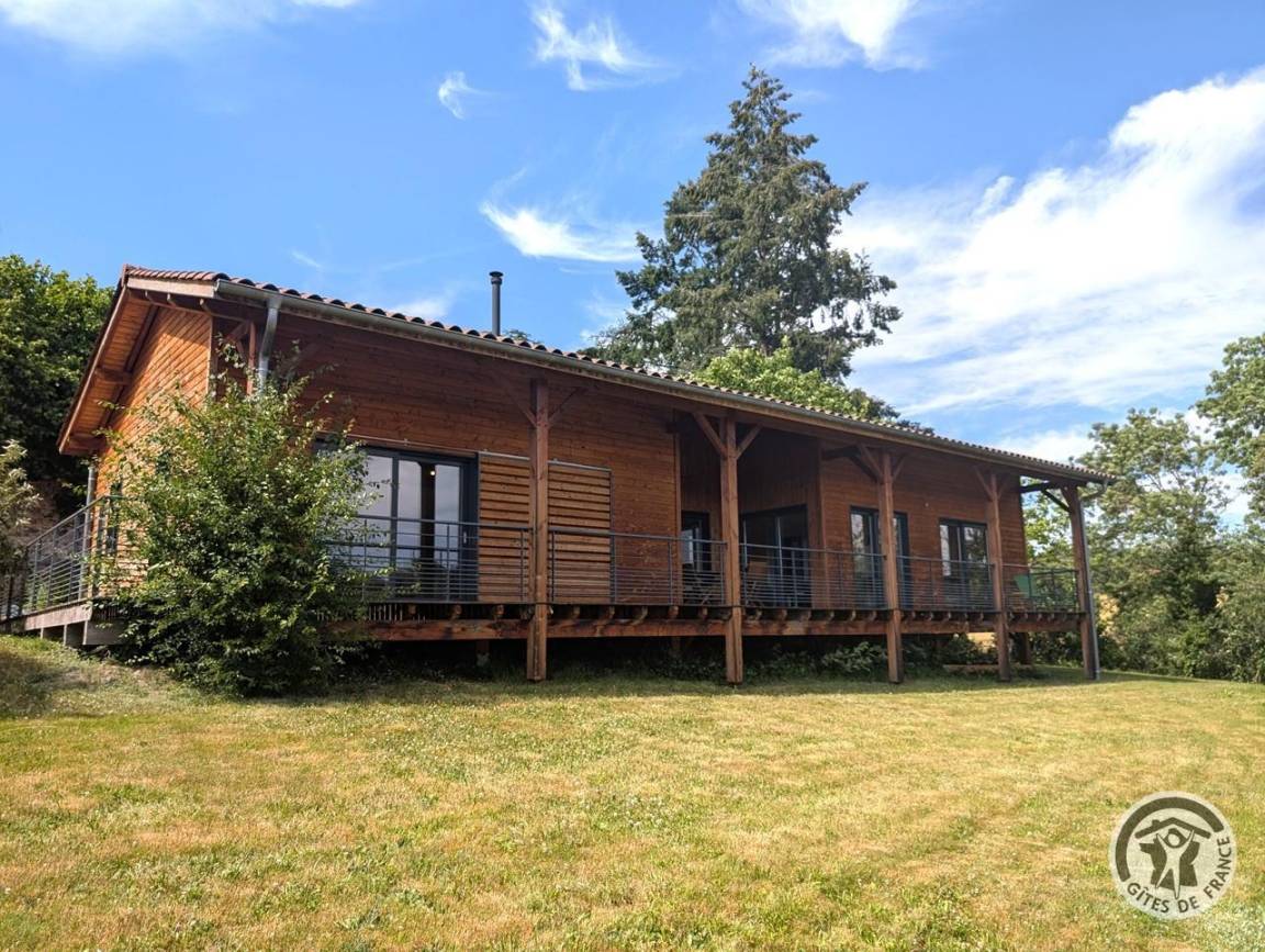 114 M² Gîte ∙ 2 Bedrooms ∙ 4 Guests - Beaujolais
