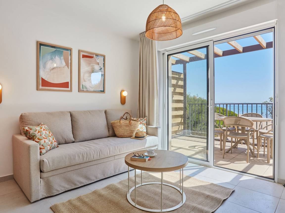 68 M² Ferienhaus ∙ 1 Schlafzimmer ∙ 2 Gäste - Giens