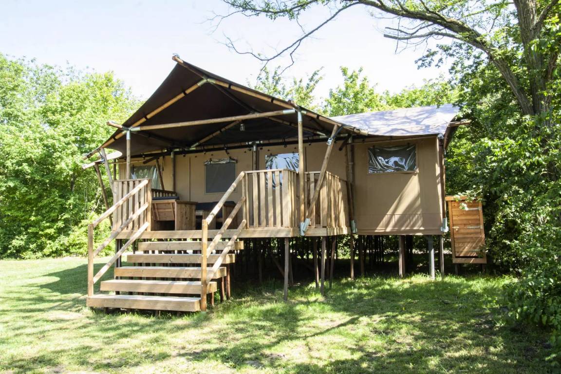 Caravan ∙ 1 Bedroom ∙ 8 Guests - Venlo