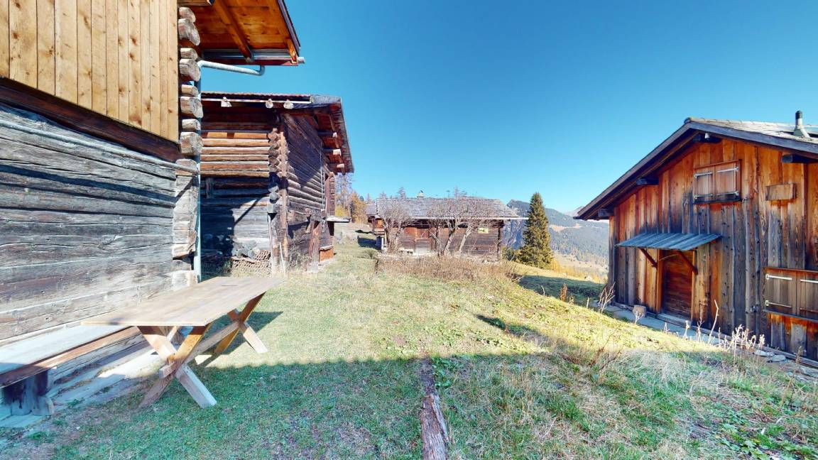 110 M² House ∙ 2 Bedrooms ∙ 4 Guests - Alvaneu