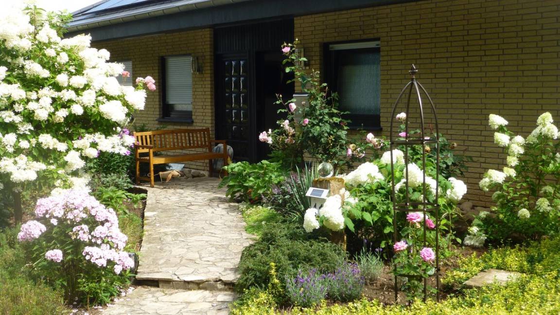 79 M² Ferienwohnung ∙ 1 Schlafzimmer ∙ 3 Gäste - Losheim am See