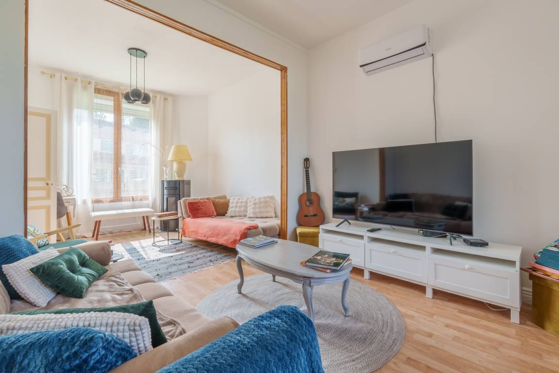 130 M² Maison De Vacances ∙ 4 Chambres ∙ 8 Personnes - Joigny