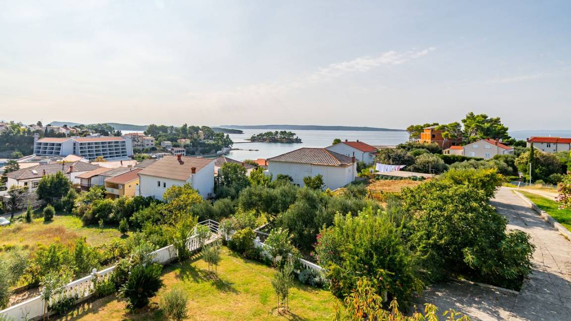 19 M² Hotel ∙ 1 Bedroom ∙ 2 Guests - Rab