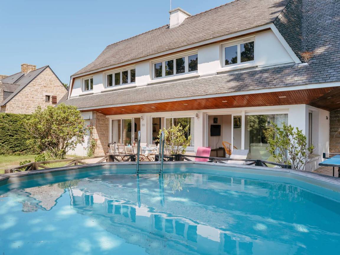 180 M² Villa ∙ 5 Bedrooms ∙ 10 Guests - Carnac