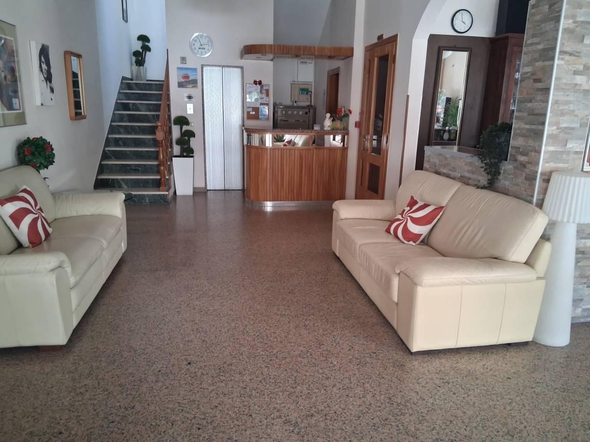 38 M² Hotel ∙ 1 Bedroom ∙ 4 Guests - Santarcangelo di Romagna