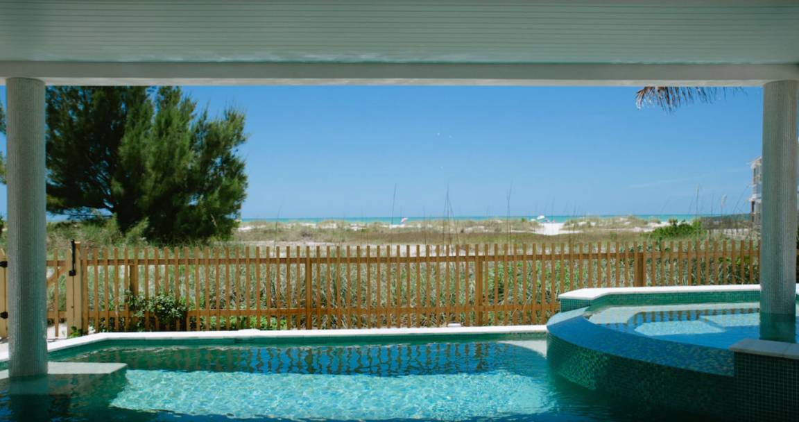 325 M² House ∙ 5 Bedrooms ∙ 8 Guests - Anna Maria, FL