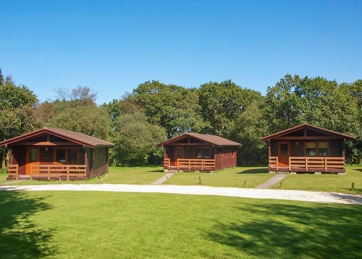 Chalet ∙ 2 Bedrooms ∙ 4 Guests - Cornwall