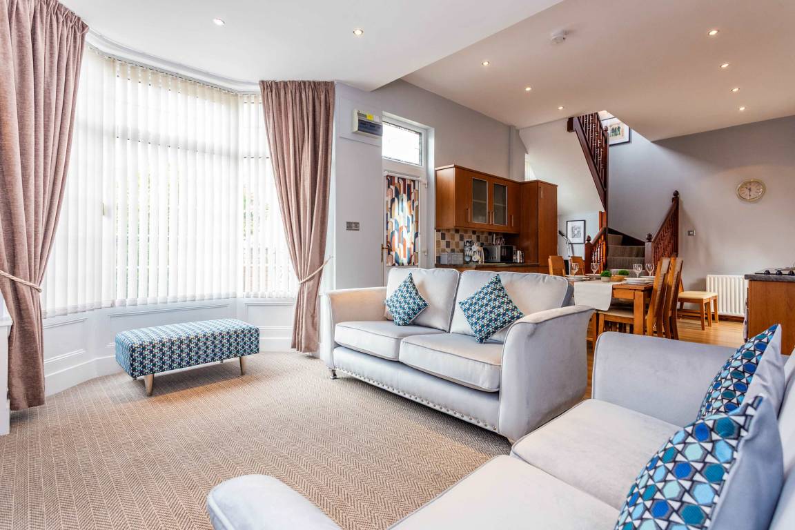 93 M² House ∙ 3 Bedrooms ∙ 6 Guests - Tynemouth