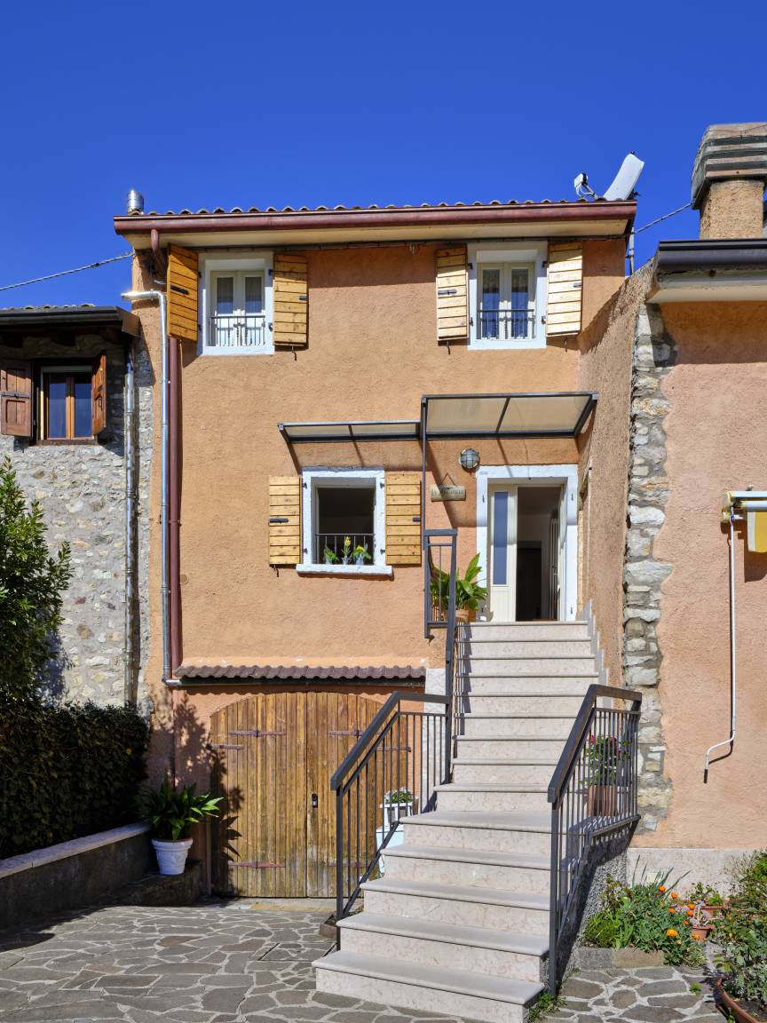 90 M² House ∙ 3 Bedrooms ∙ 6 Guests - Garda