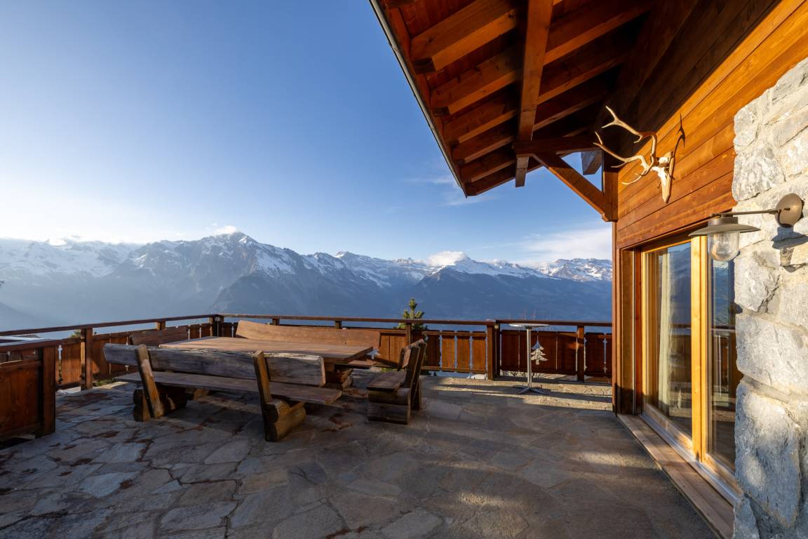 180 M² Chalet ∙ 4 Habitaciones ∙ 10 Huéspedes - Nendaz