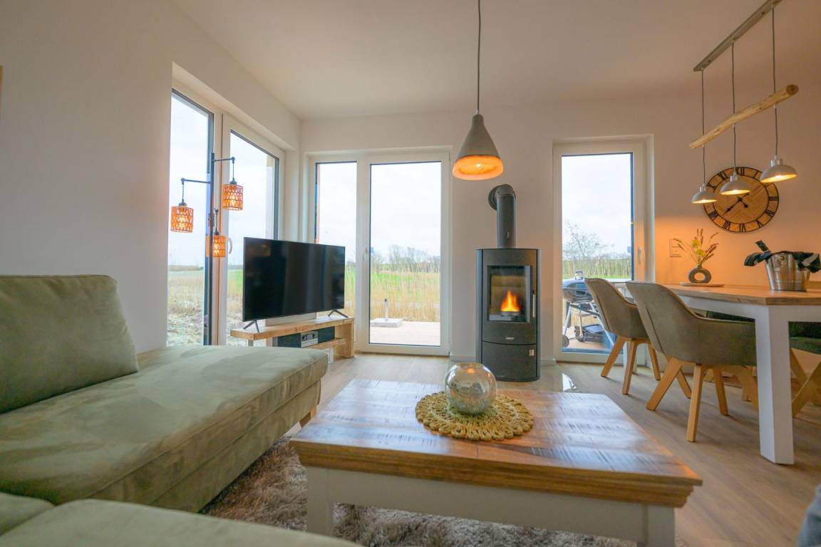 68 M² Ferienhaus ∙ 2 Schlafzimmer ∙ 4 Gäste - Butjadingen