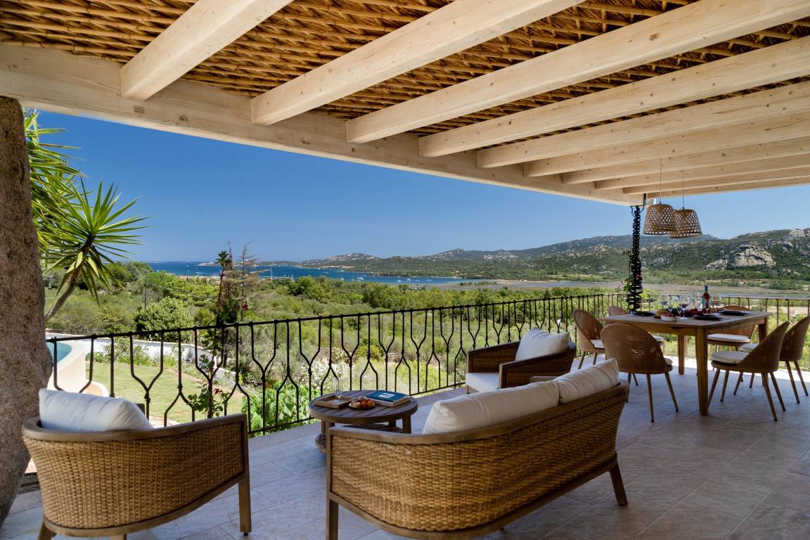 200 M² Villa ∙ 3 Chambres ∙ 6 Personnes - Arzachena
