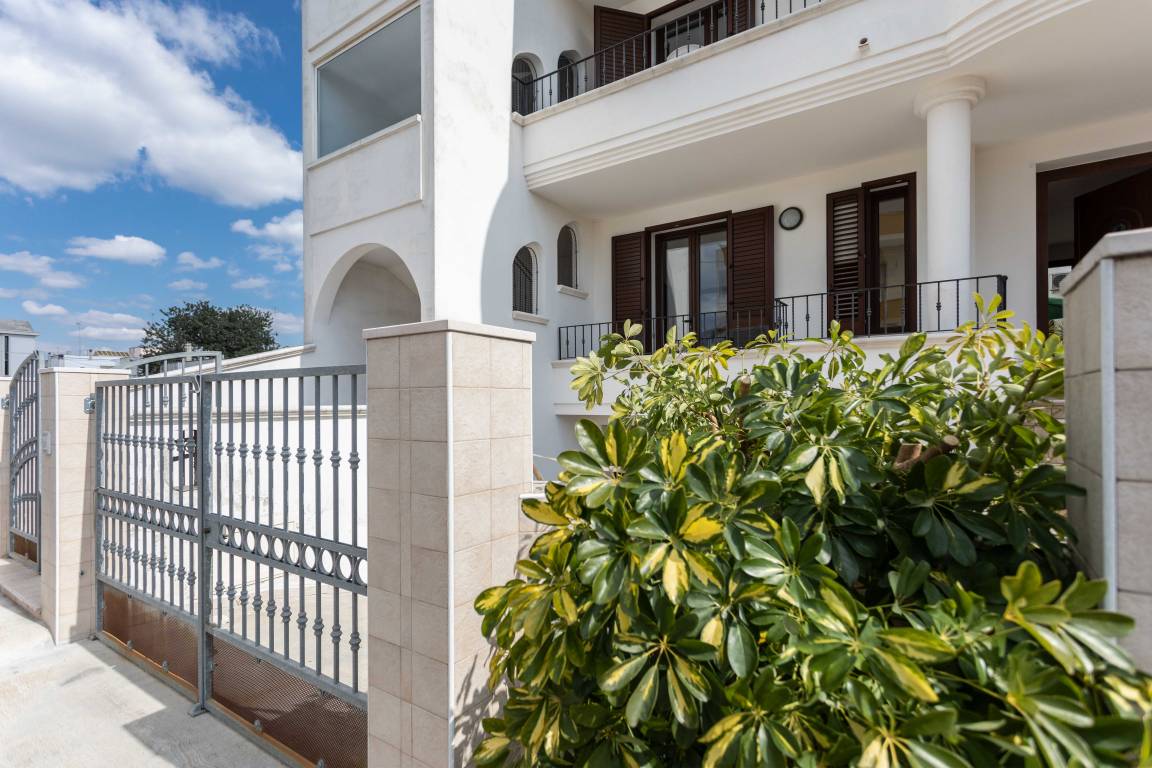 180 M² Maison De Vacances ∙ 3 Chambres ∙ 10 Personnes - Torre San Giovanni