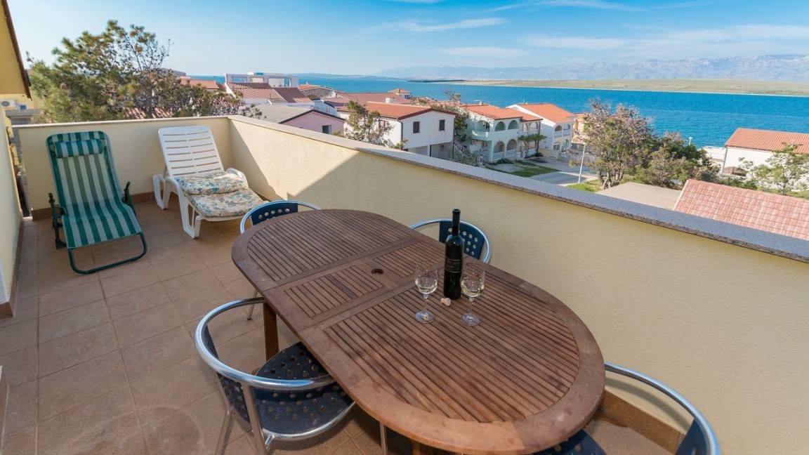 65 M² Appartement ∙ 2 Chambres ∙ 6 Personnes - Vir