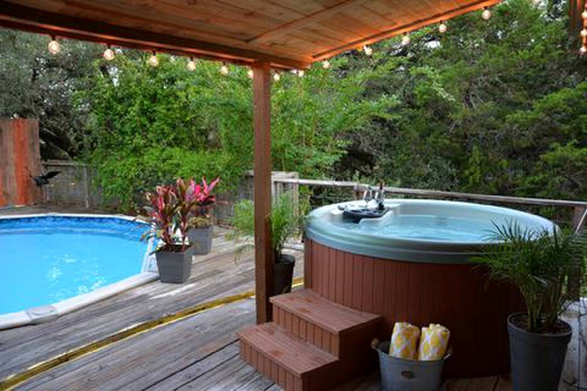 House ∙ 1 Bedroom ∙ 2 Guests - Driftwood, TX