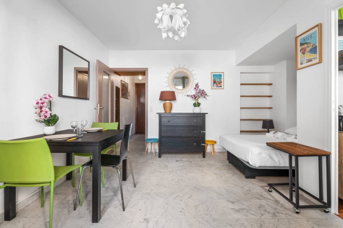 22 M² Studio Flat ∙ 2 Guests - Saint-Jean-Cap-Ferrat
