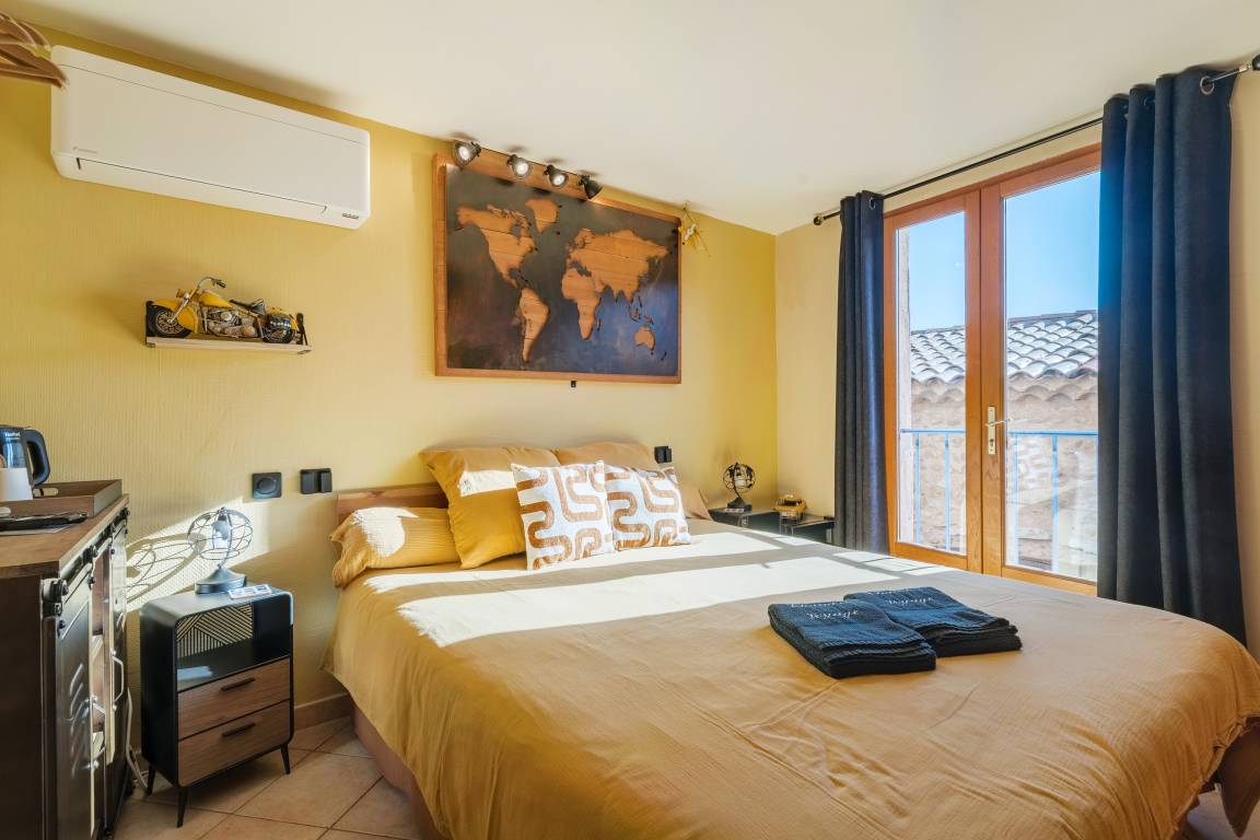 21 M² Chambre D'hôtes ∙ 1 Chambre ∙ 2 Personnes - Quinson