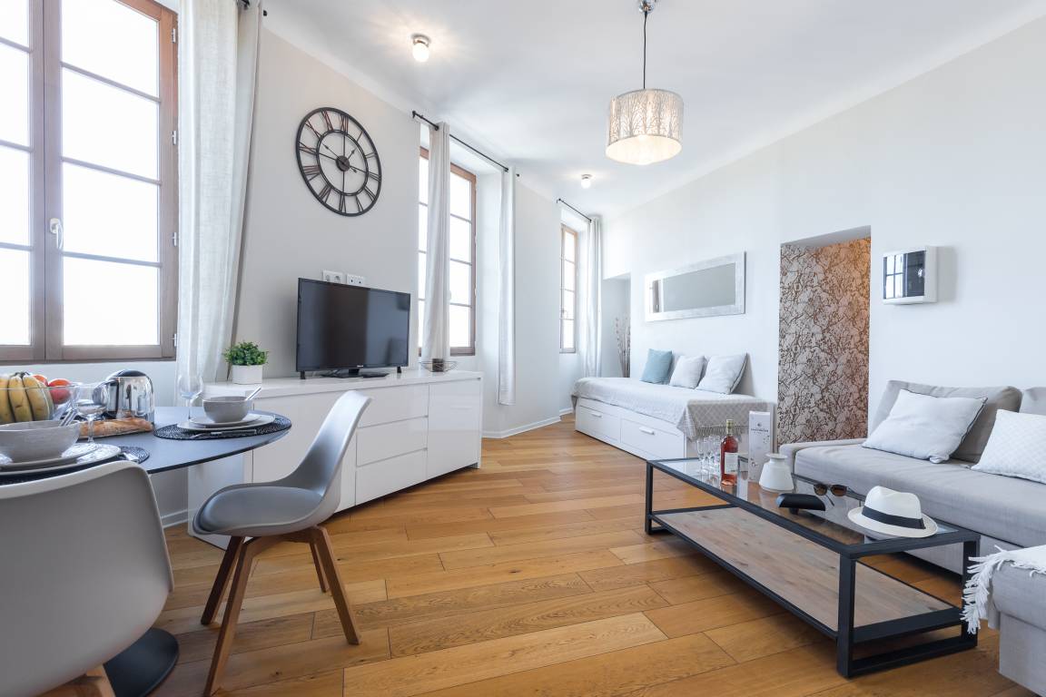 40 M² Ferienwohnung ∙ 1 Schlafzimmer ∙ 4 Gäste - Nizza