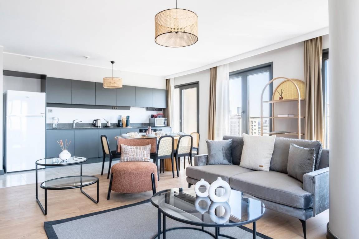 130 M² Apartment ∙ 3 Bedrooms ∙ 6 Guests - Çağlayan