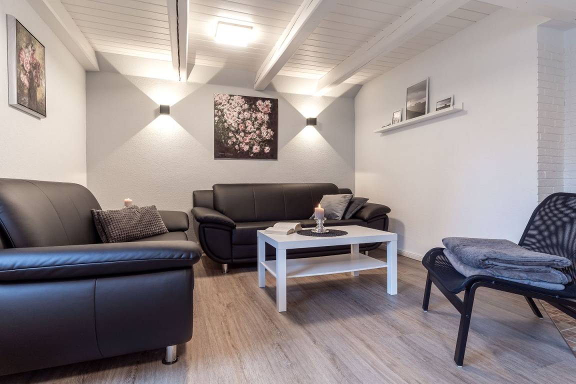 90 M² Ferienhaus ∙ 3 Schlafzimmer ∙ 6 Gäste - Garding
