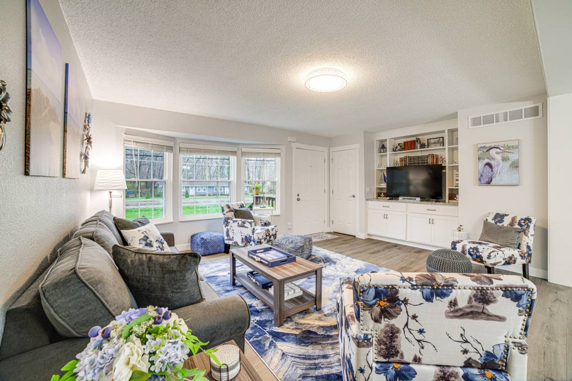 133 M² House ∙ 3 Bedrooms ∙ 10 Guests - Beverly Shores, IN