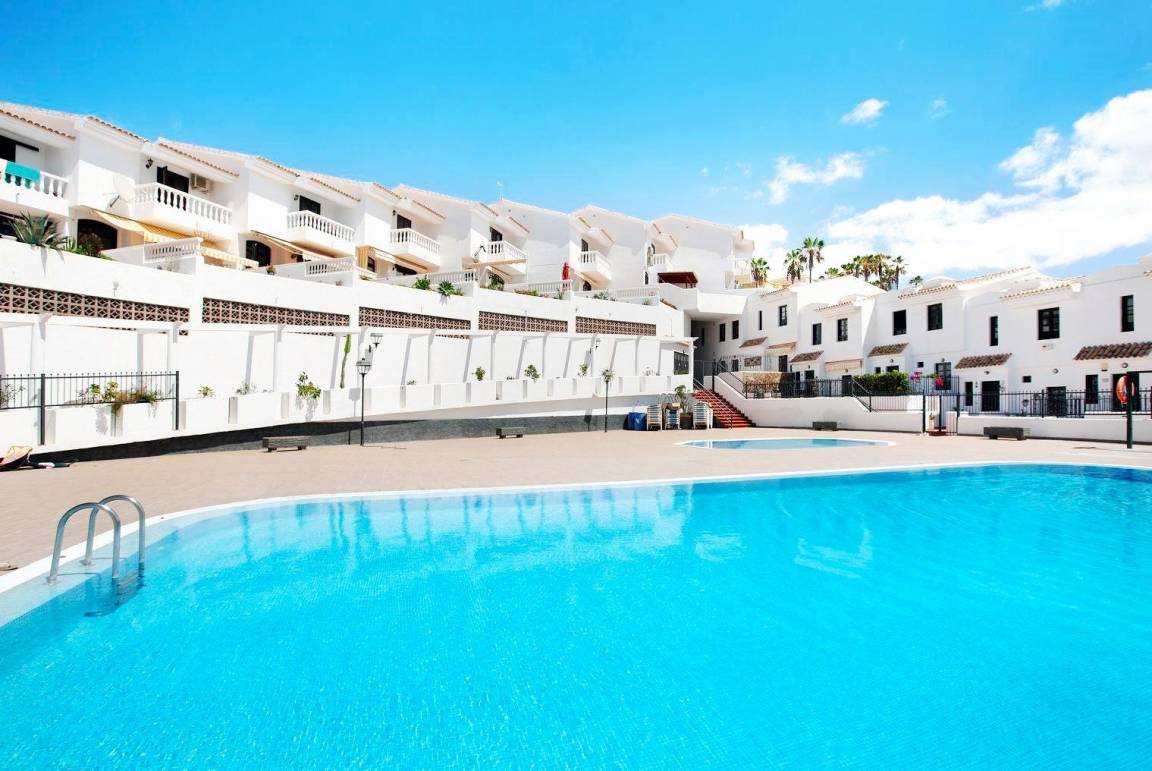 70 M² House ∙ 2 Bedrooms ∙ 4 Guests - Los Cristianos