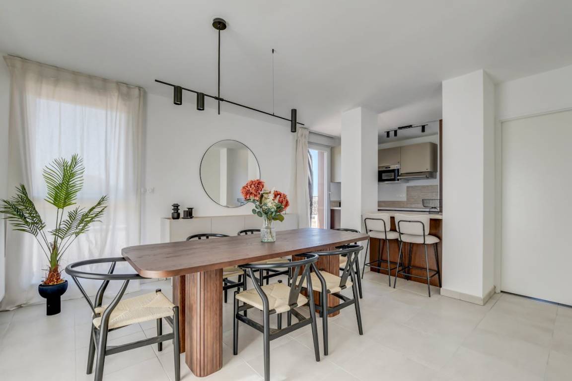 133 M² Appartement ∙ 4 Chambres ∙ 8 Personnes - Balma