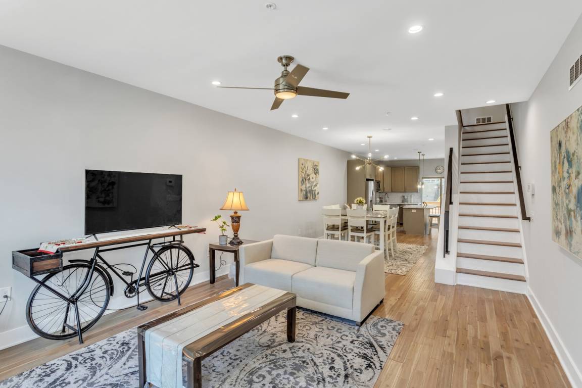 232 M² House ∙ 6 Bedrooms ∙ 10 Guests - Philadelphia, PA