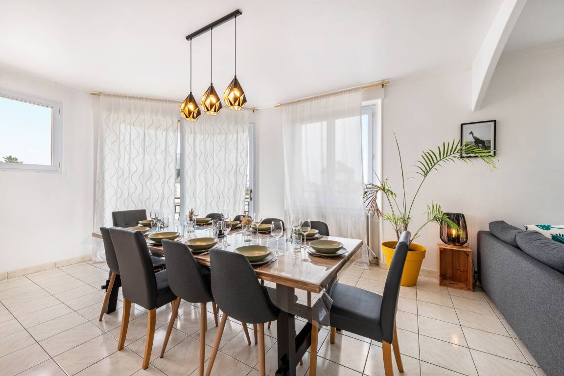 120 M² Maison De Vacances ∙ 3 Chambres ∙ 5 Personnes - Ploudalmézeau