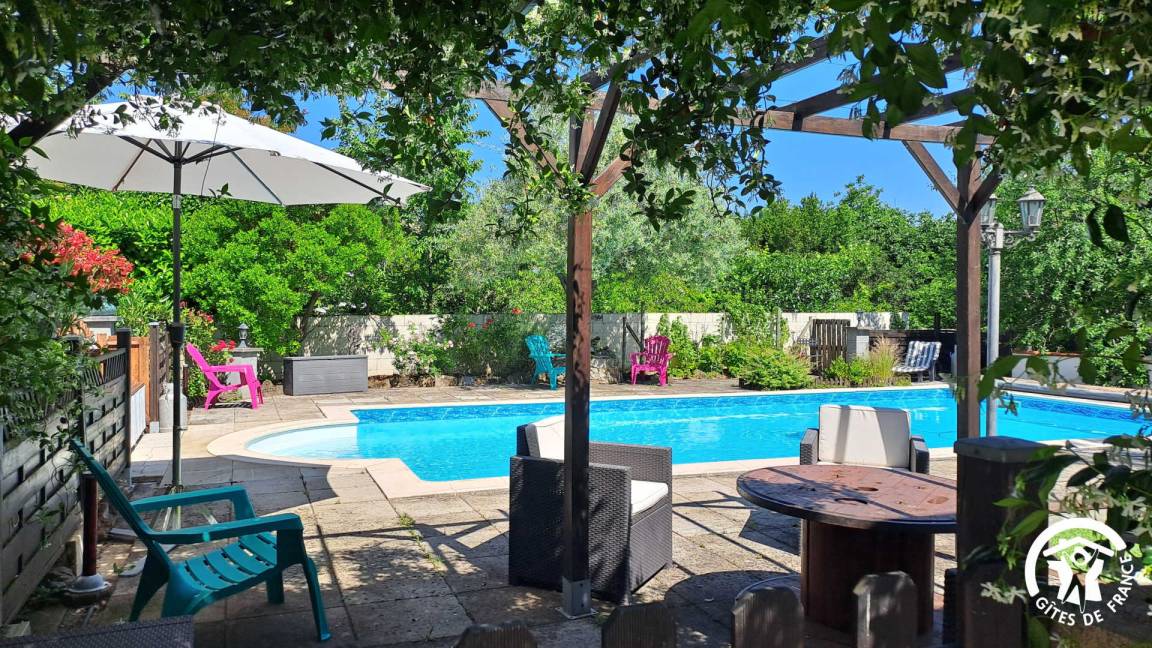 73 M² Gîte ∙ 2 Chambres ∙ 4 Personnes - Albi