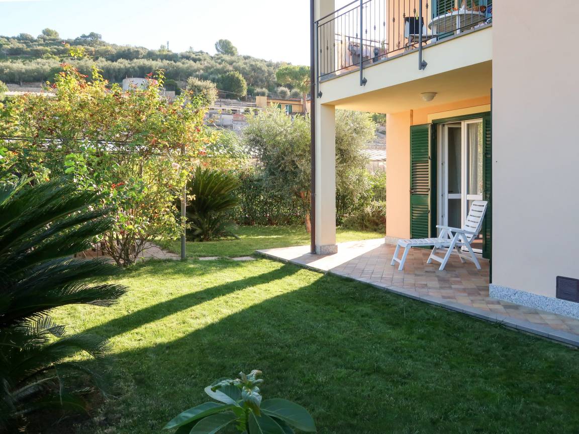 55 M² Apartment ∙ 2 Bedrooms ∙ 4 Guests - Cervo, Italy