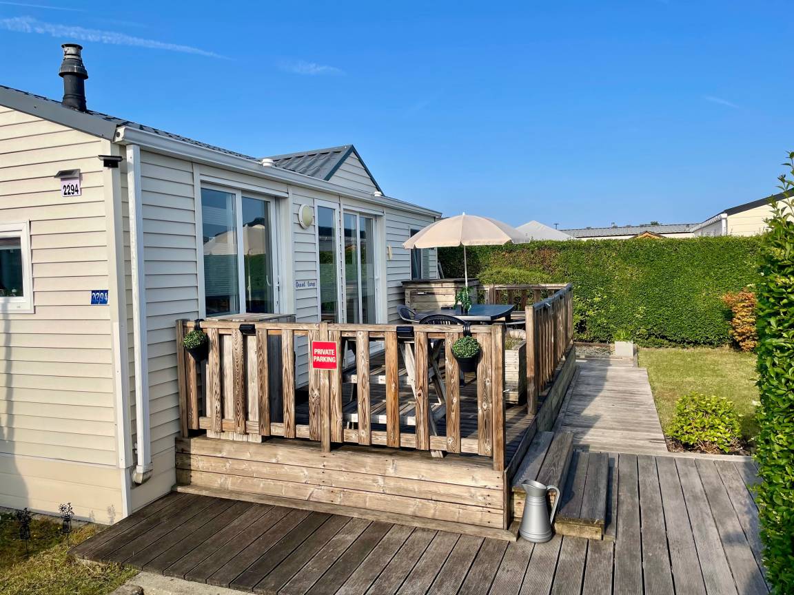 32 M² Caravan ∙ 2 Bedrooms ∙ 2 Guests - Bredene