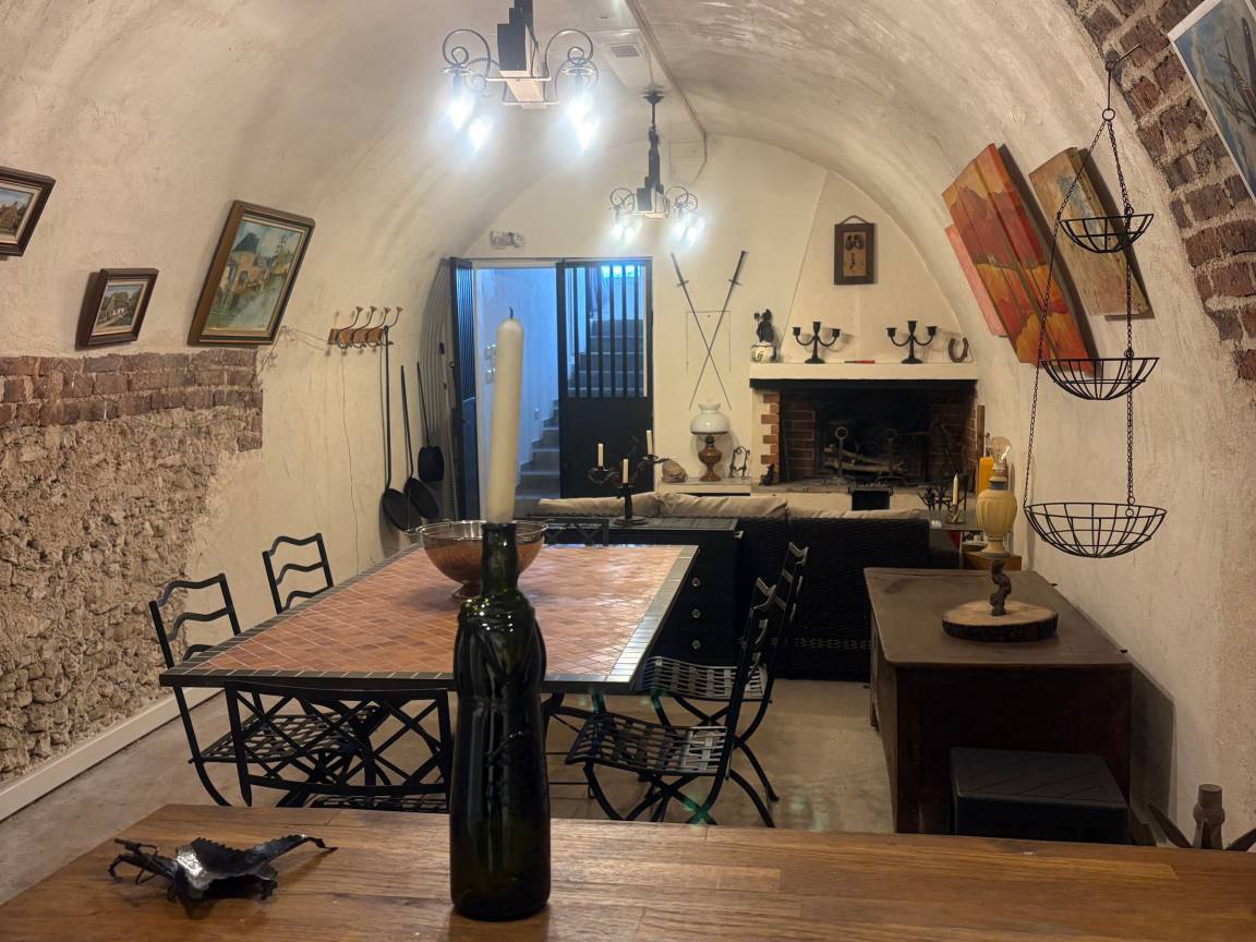 80 M² Cottage ∙ 2 Bedrooms ∙ 6 Guests - Château-du-Loir