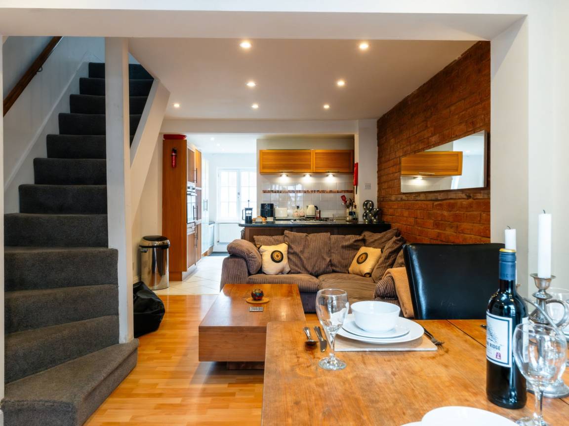 79 M² House ∙ 3 Bedrooms ∙ 6 Guests - Forest of Dean